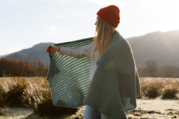 Feàrna Shawl Sea Green - Eas Fors